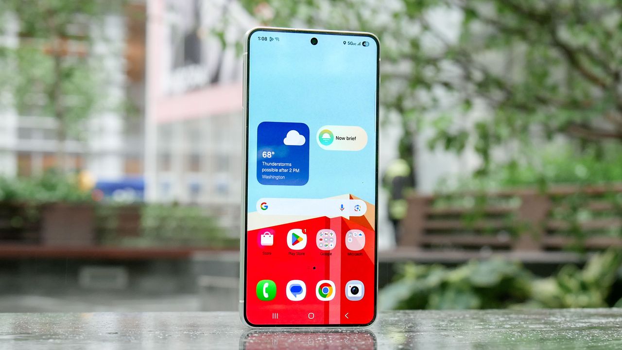 Your Samsung Galaxy phone comes with a hidden Easy Mode — here's how to ...