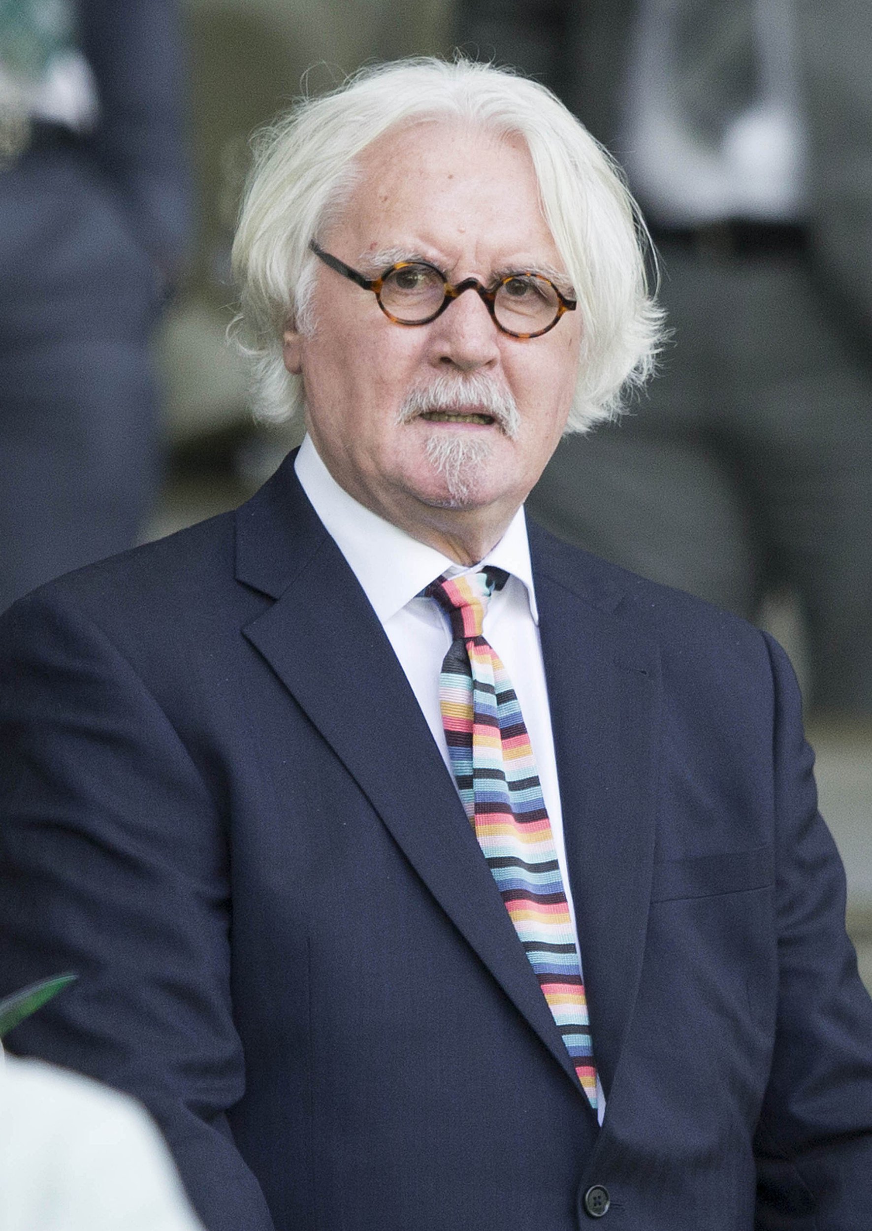 Sir Billy Connolly unveils 'beautiful' new artwork