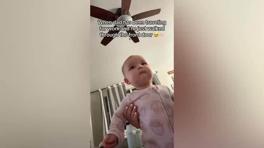 Mom Quietly Films Baby's Face When Dad Comes Home—Not Prepared For Reaction