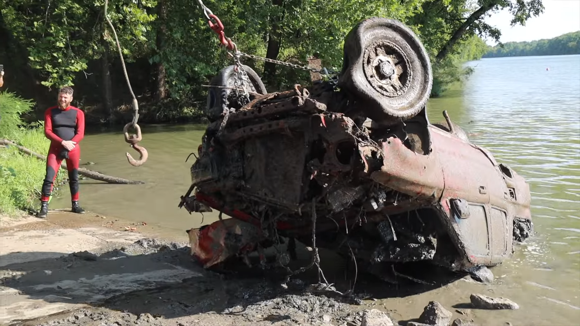 How a Car Pulled From Water Solved a Teen’s Disappearance