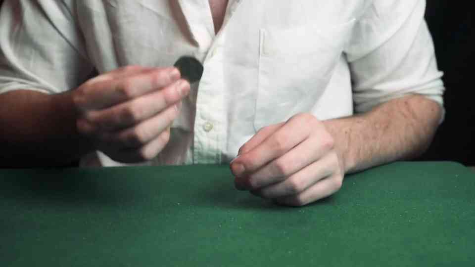 5 Impossible Magic Tricks Anyone Can Perform