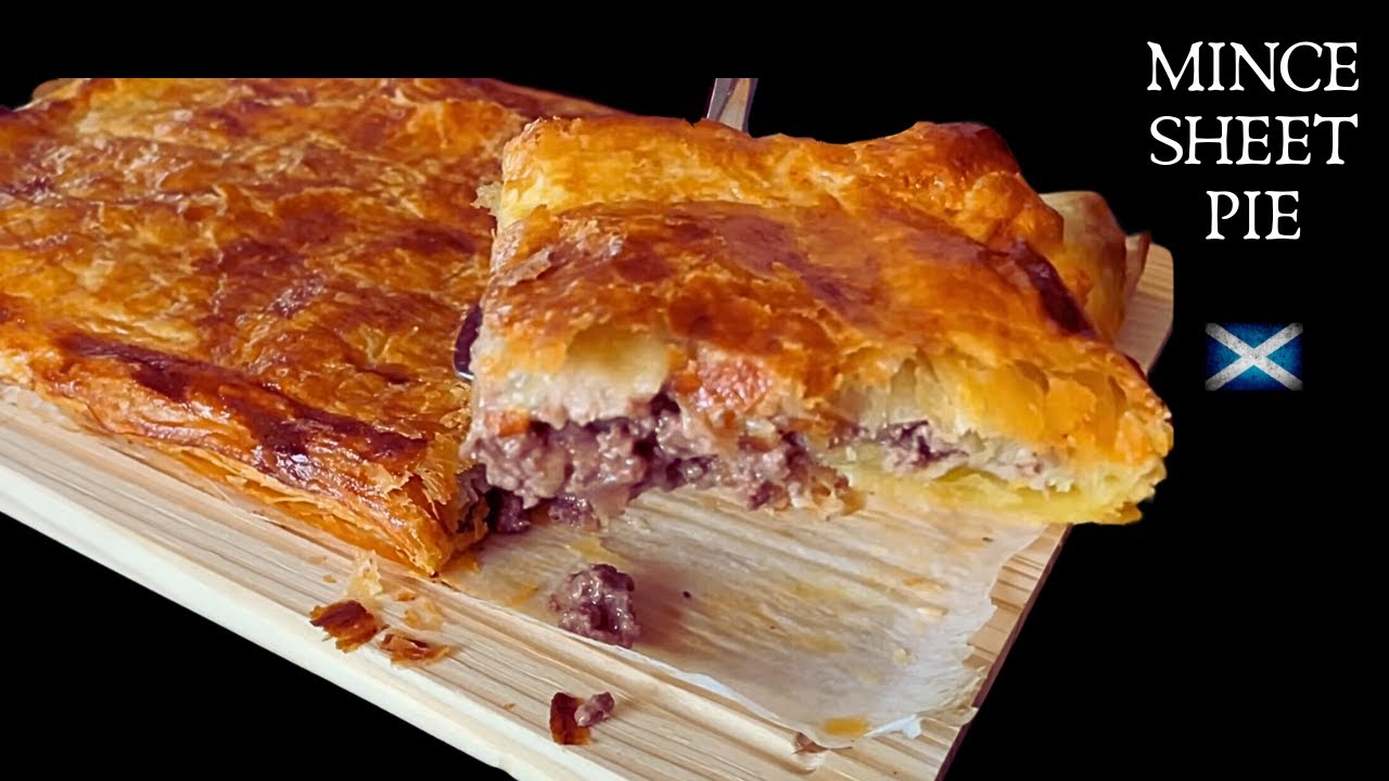 Mince & Onion Sheet Slice Pie | School Dinner Recipe