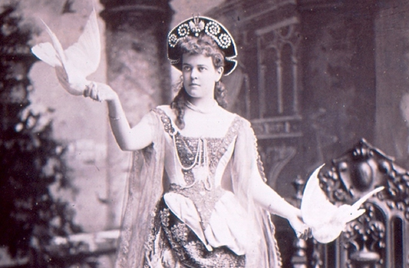 The Woman Who Made The Vanderbilts