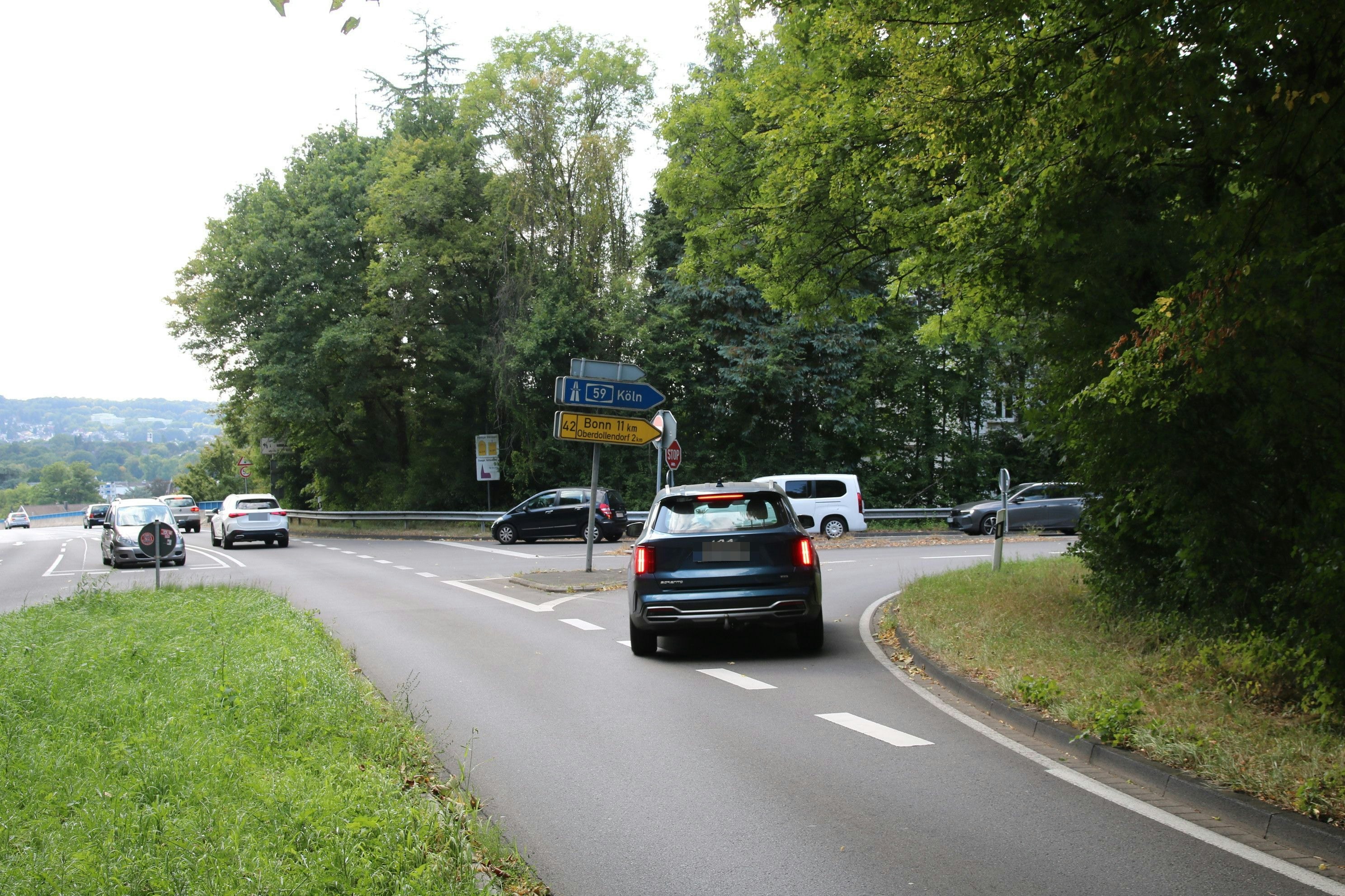Staugefahr: Landesbetrieb sperrt ab Montag in Königswinter die B42 ...
