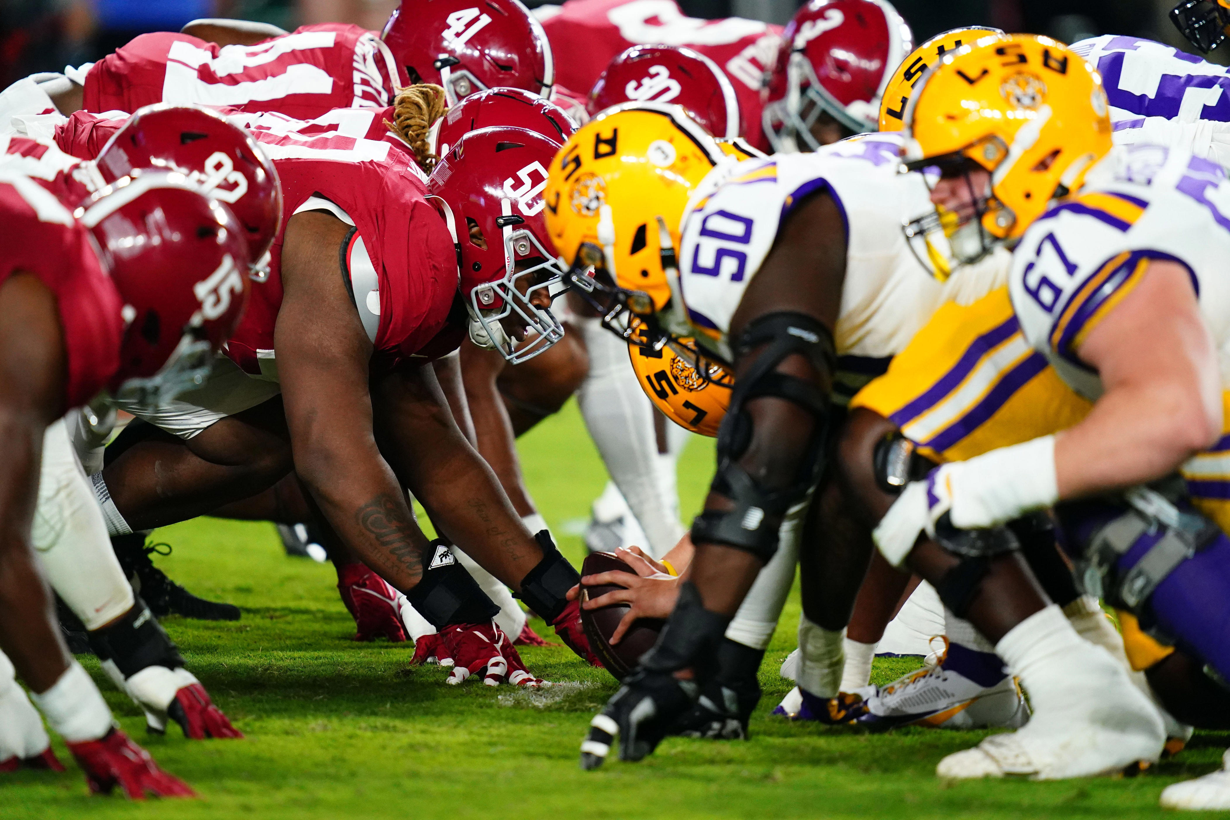 ESPN predicts the winner of Alabama football vs LSU Tigers