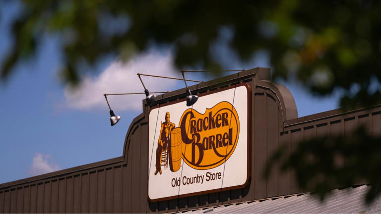 Cracker Barrel's logo backlash: the cost of major branding mistakes
