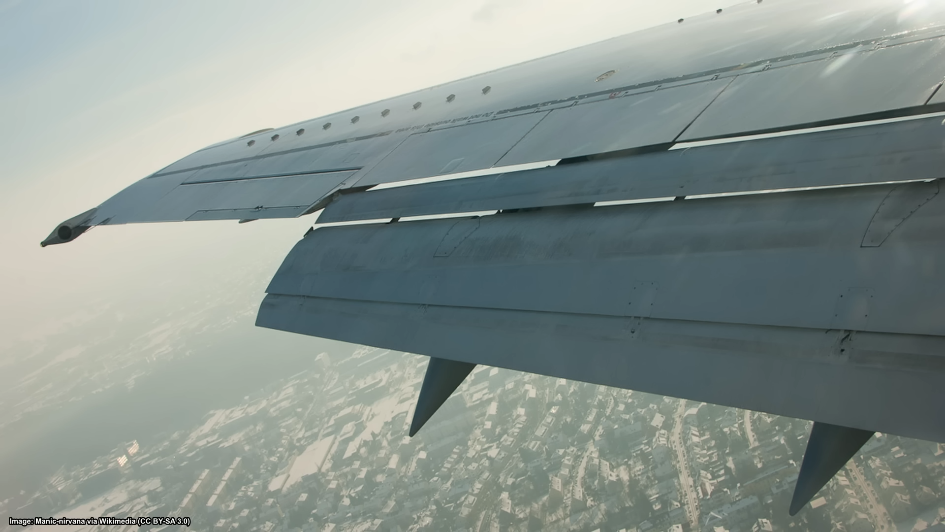 When Pilots Shut Down the Wrong Engine