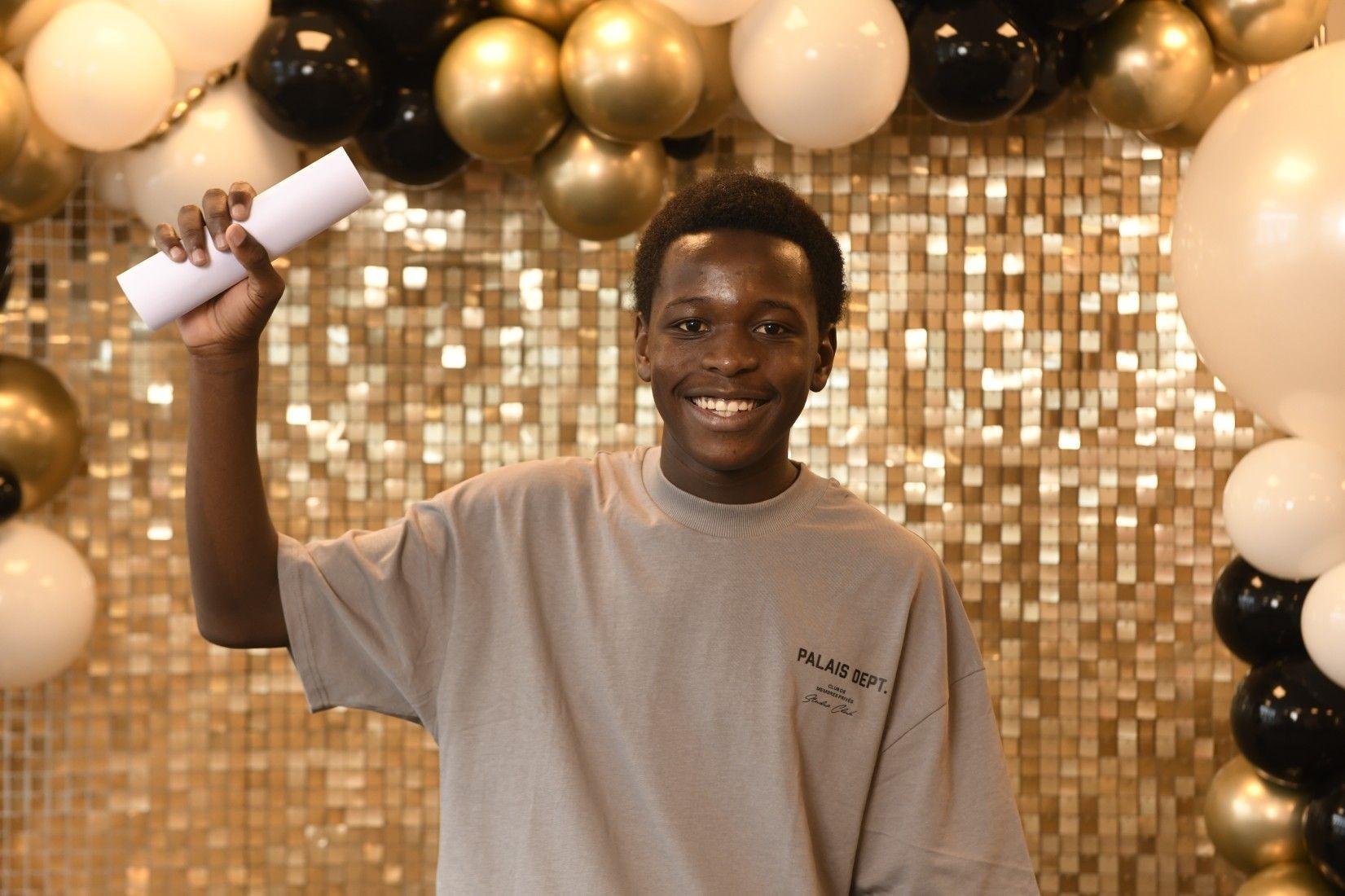 Nelson and Colne College Group champions GCSE resit success for young ...