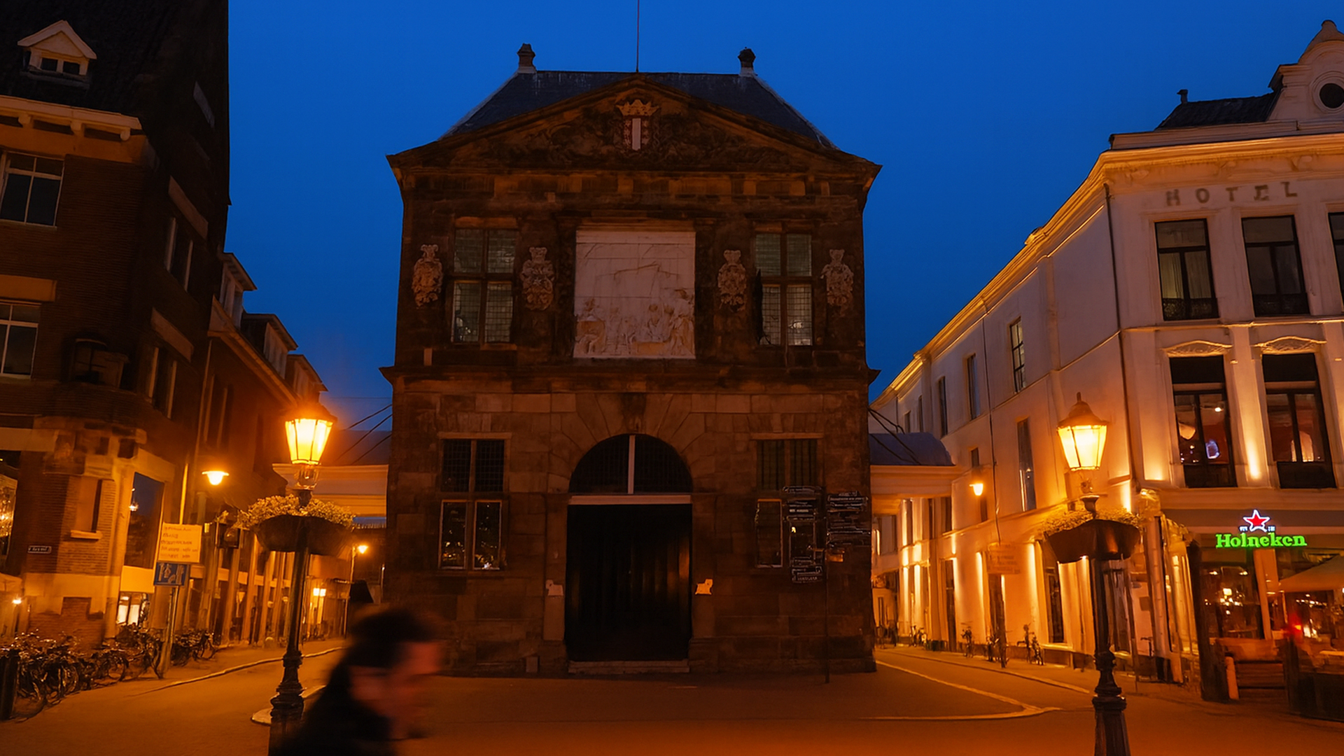 Gouda Netherlands Evening Tour – Canals & History (4K)