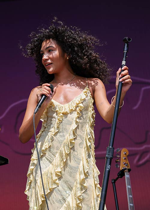 Olivia Dean announces Irish tour date in 2026