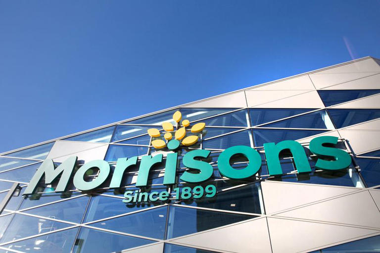 Morrisons makes cash machine change at dozens of stores