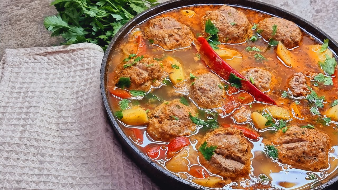 Wie man ein köstliches Gericht mit Hackfleisch für ein Familienessen kocht