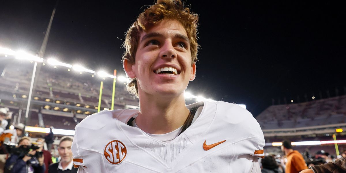 Arch Manning Is College Football’s Newest Star. His Family Leaves Big ...