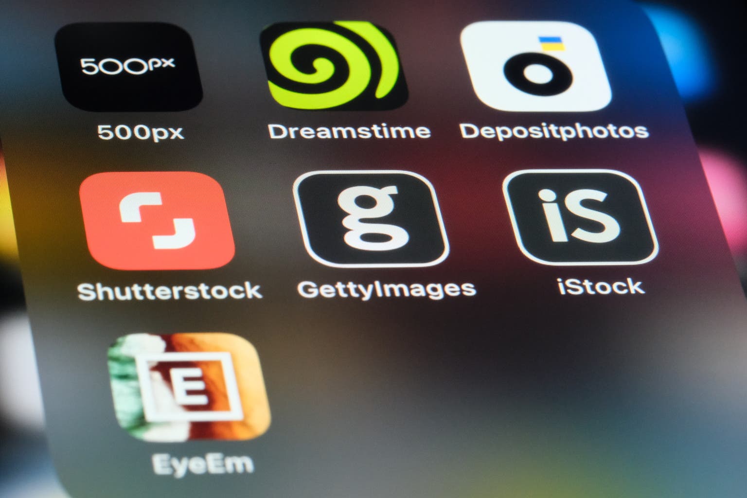 UK regulator begins probe into Shutterstock/Getty Images deal