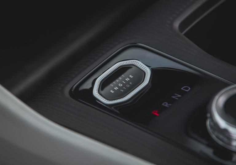 2026 Jeep Cherokee launches with new hybrid powertrain