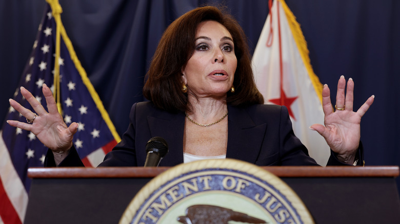 Tragic Details About Former Fox News Host Jeanine Pirro