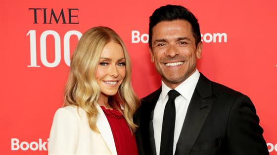 Kelly Ripa and Mark Consuelos Debut First Look at ‘Live’ From New ...