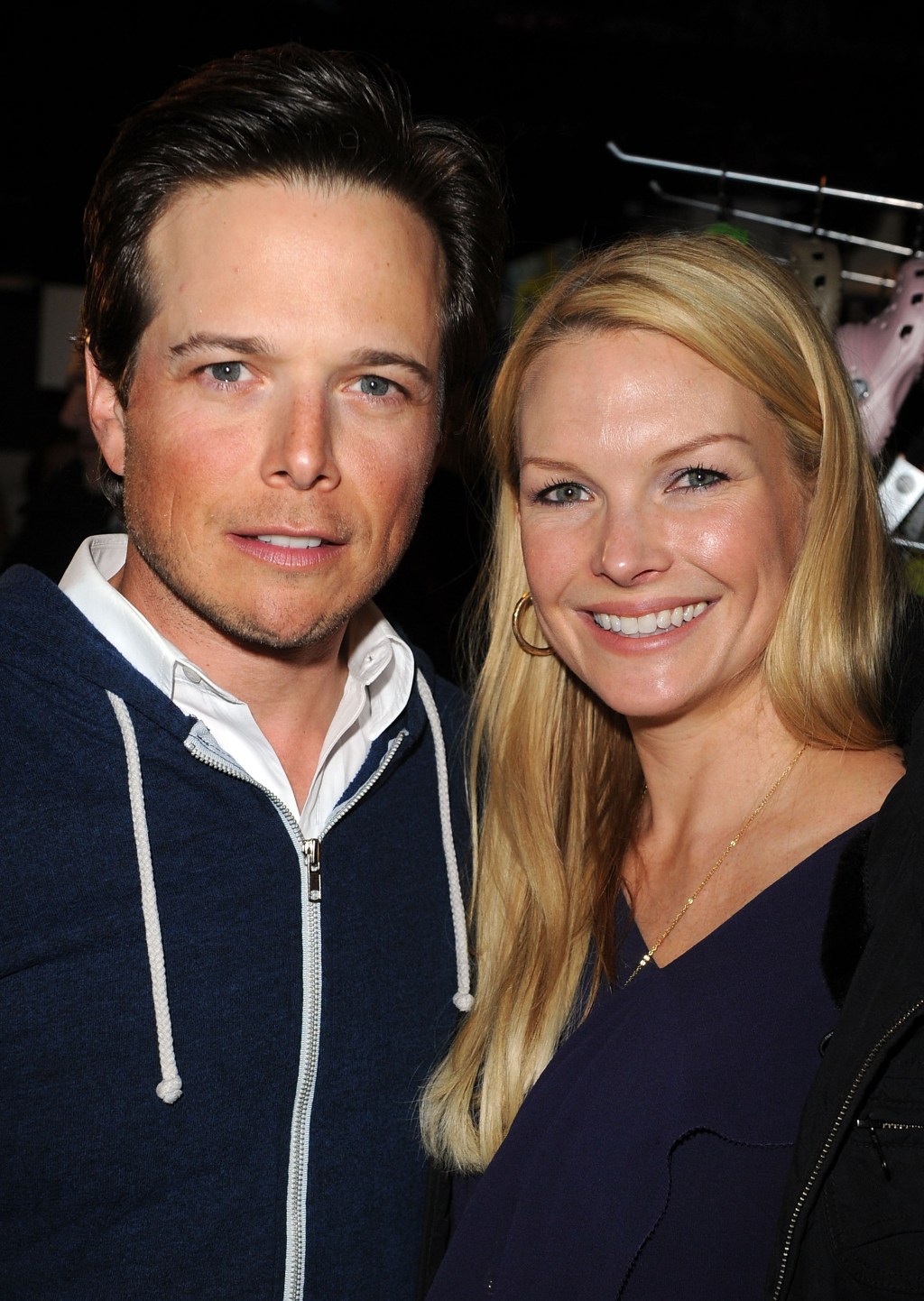 Scott Wolf begs estranged wife Kelley to leave him and ‘terrified’ kids ...
