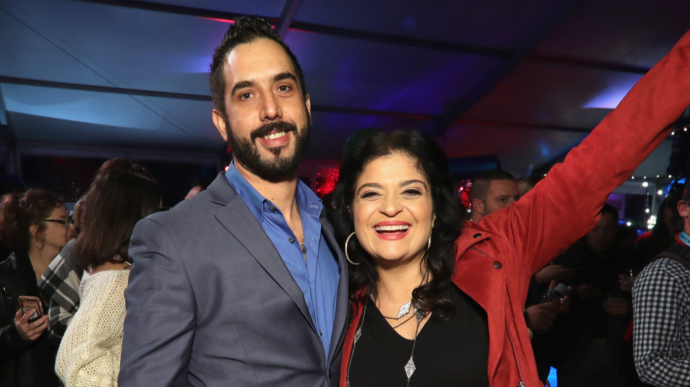 Are Food Network’s Alex Guarnaschelli & Fiancé Michael Castellon Still ...
