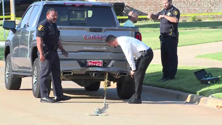 Police search for suspects after multiple ATM burglaries in OKC metro