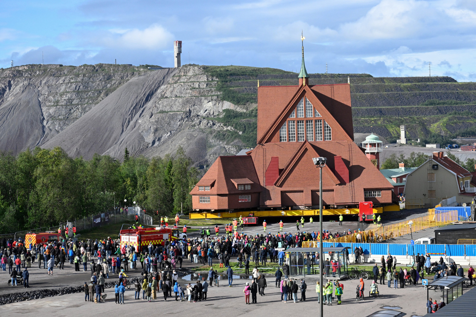 On the move: the biggest buildings ever relocated