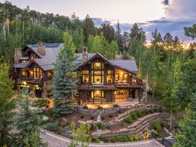 One of largest ski-in, ski-out homes in country listed for $24.9M in ...