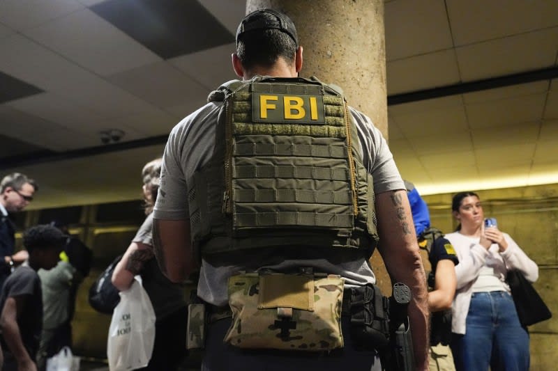 Report: FBI Plans to Lower Its Standards
