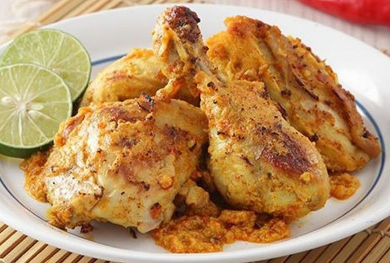 Resep Ayam Bakar Iloni Khas Gorontalo, Sambal Bercita Rasa Gurih dan ...