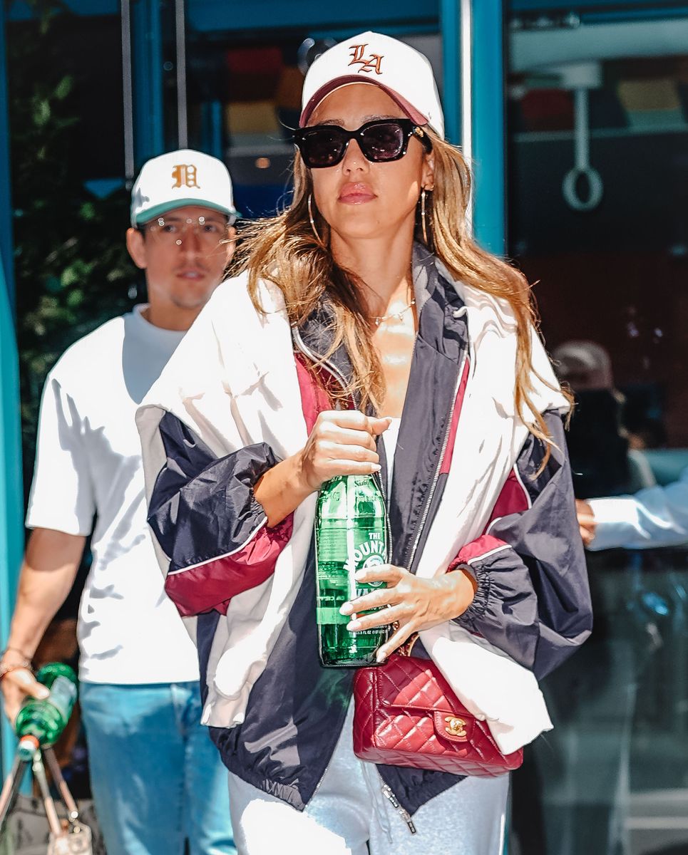 Jessica Alba and Cash Warren’s Dating Rules Revealed After His PDA ...