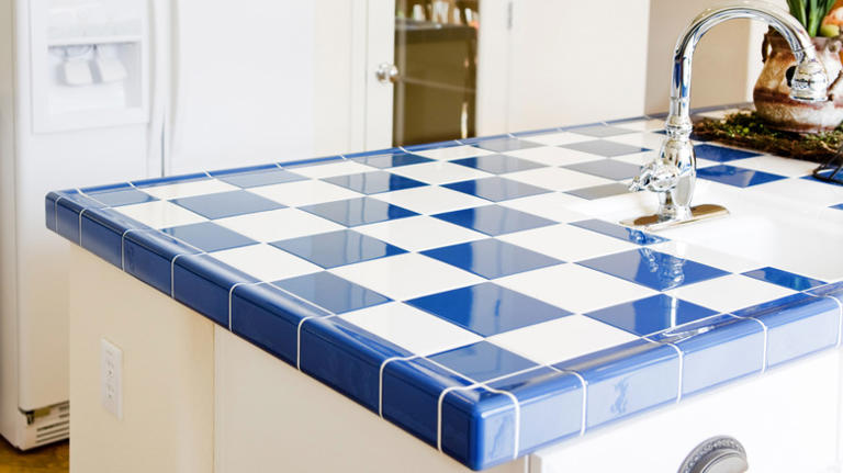 10 Tips For Designing An '80s-Inspired Kitchen