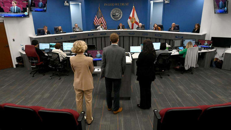 Can DeSantis remove Manatee County leaders over a vote? What Florida ...