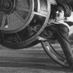 World War II airman Alan Magee survived a 22,000-foot fall without a ...