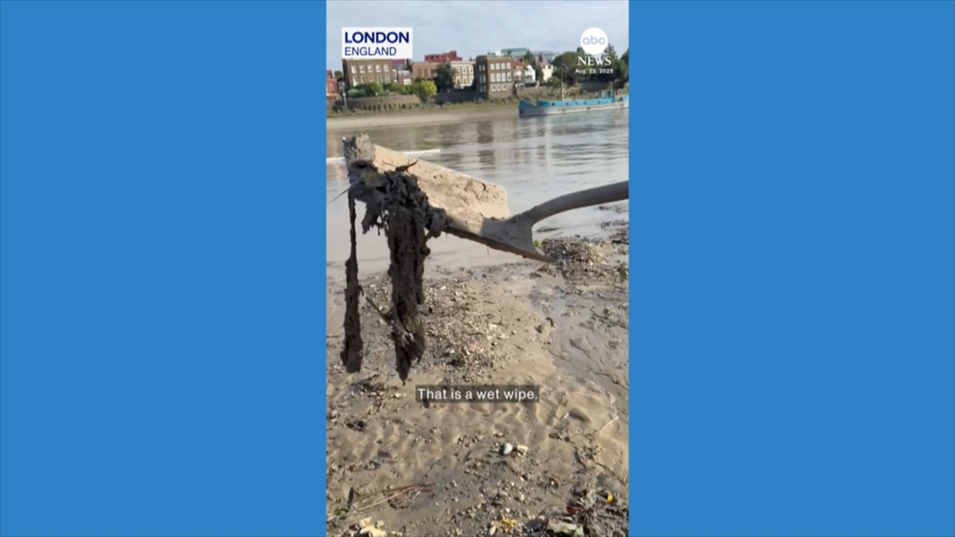 'Wet Wipe Island' clogs up area along River Thames
