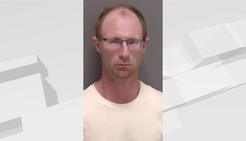 Fargo man arrested for allegedly fighting with officers, having 800 ...
