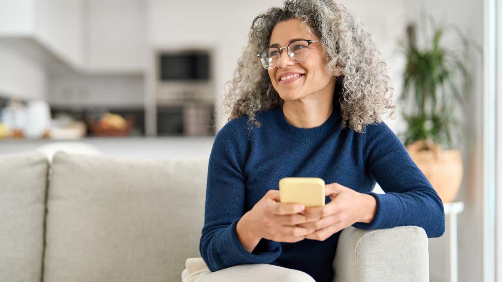 9 Simple money habits that strengthen your finances