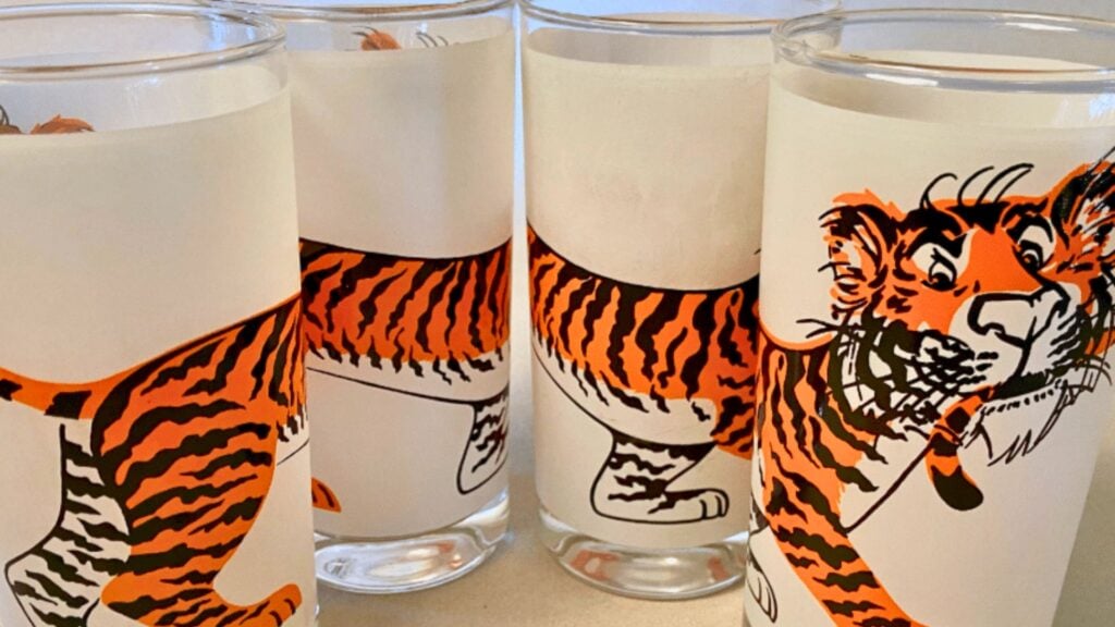 Vintage Gas Station Glassware That’s Now Worth Collecting