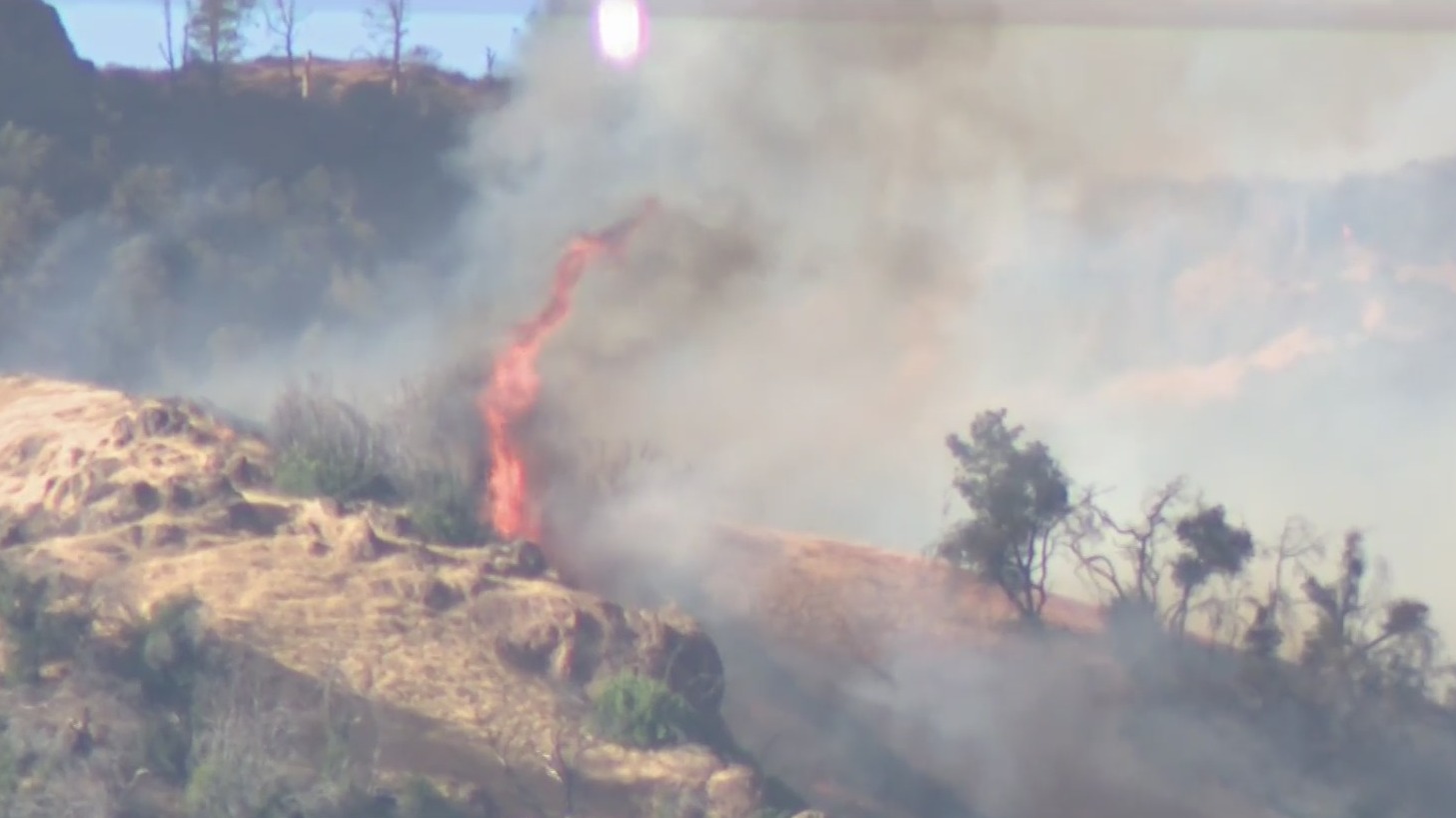 Pickett Fire grows to 2,100 acres in Napa County