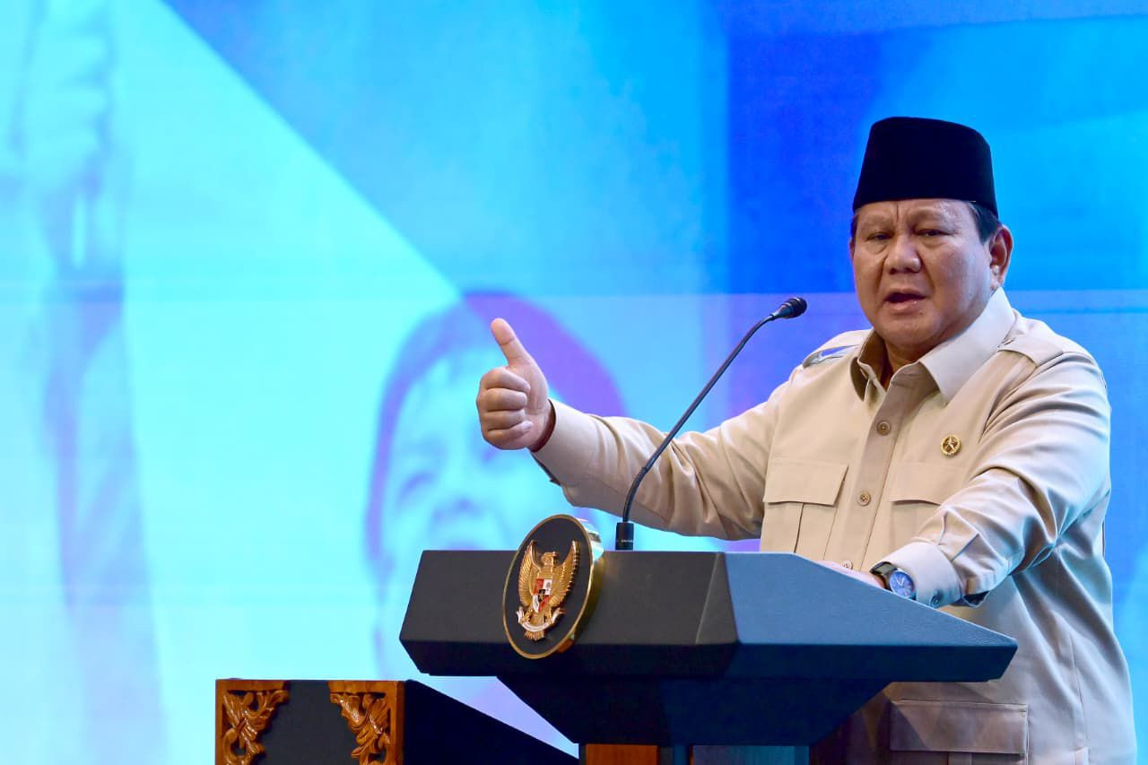 Demi Jaga Stabilitas Politik, Prabowo Perlu Copot Orangnya Jokowi di Kabinet
