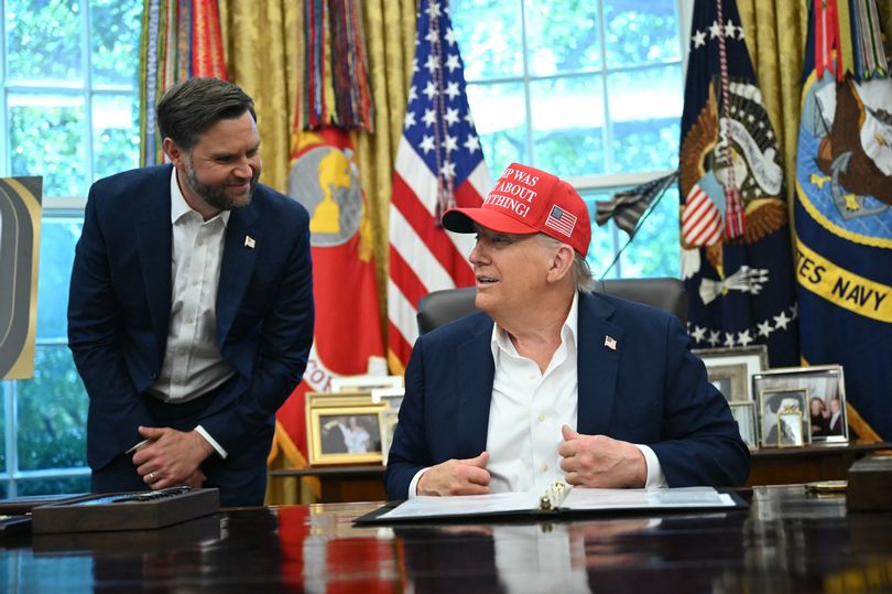 Donald Trump caught on hot mic whispering with JD Vance ahead of ...