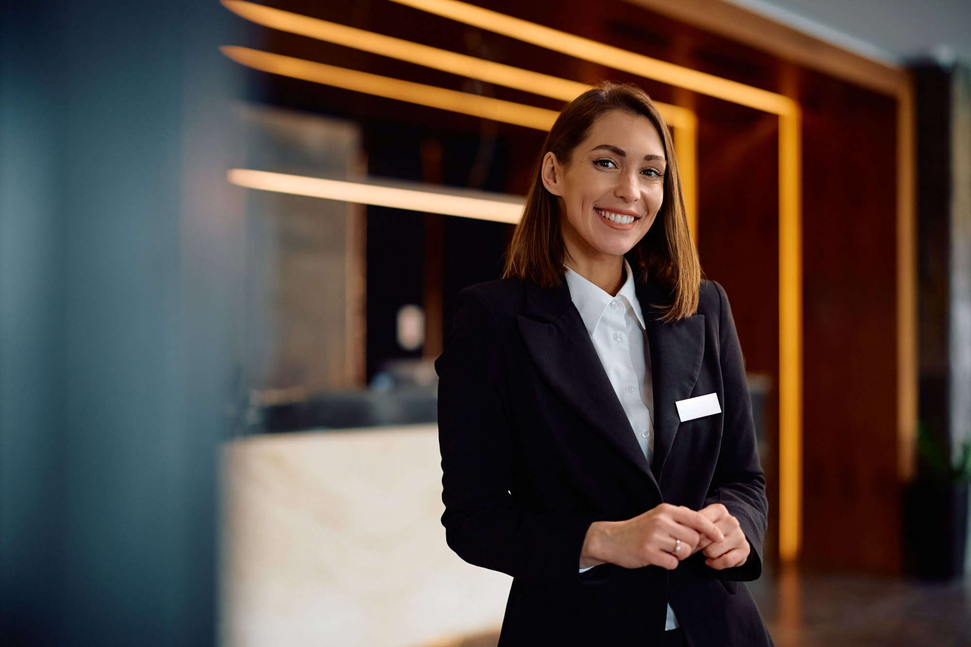 11 things guests do in hotels that staff instantly notice
