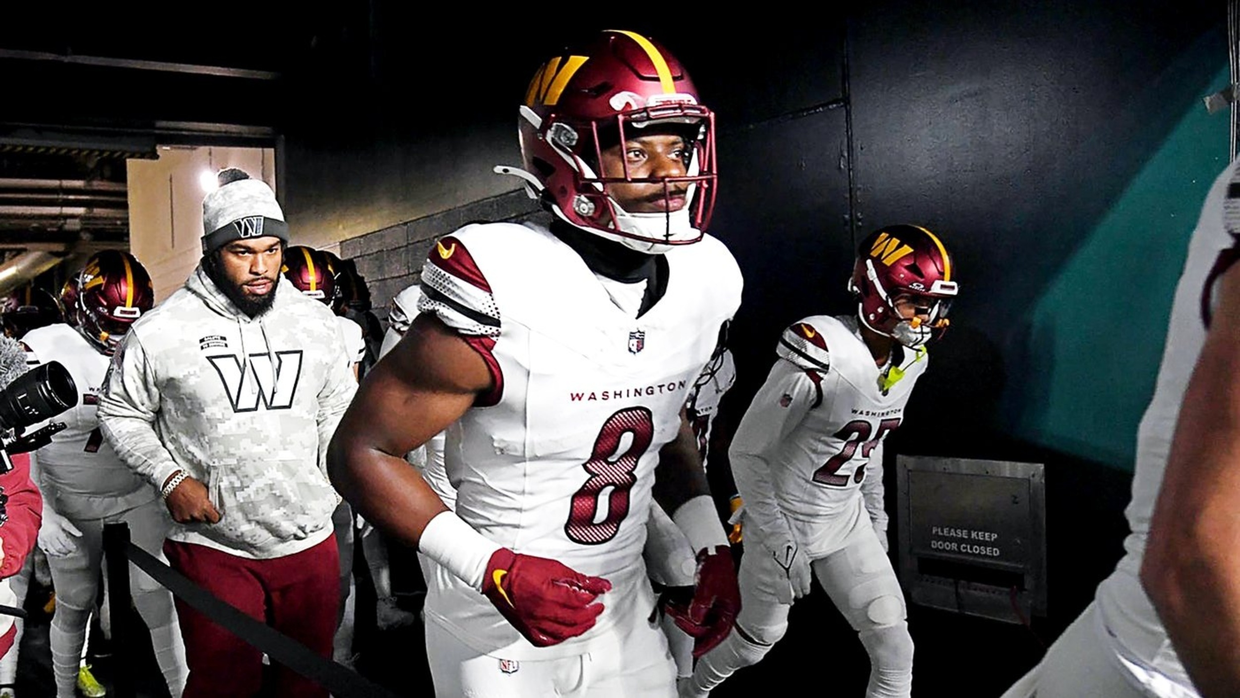 What the 49ers' running back room looks like after the Brian Robinson ...