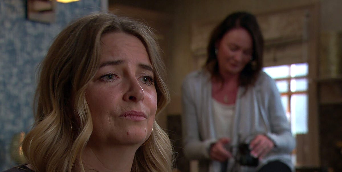 Emmerdale's Charity receives life-changing text in terrifying Mack ...