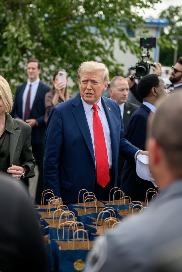 Trump declares 2026 World Cup Draw will take place at Washington’s ...