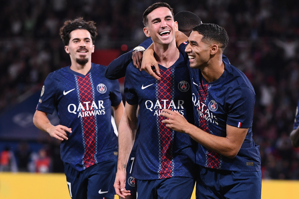 Sans forcer, le PSG fait le plein - Débrief et NOTES des joueurs (PSG 1 ...