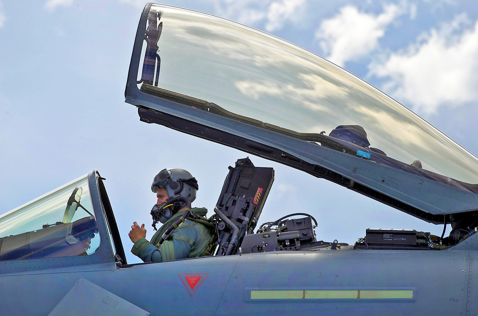 The mind-blowing features of the Eurofighter Typhoon Combat Aircraft