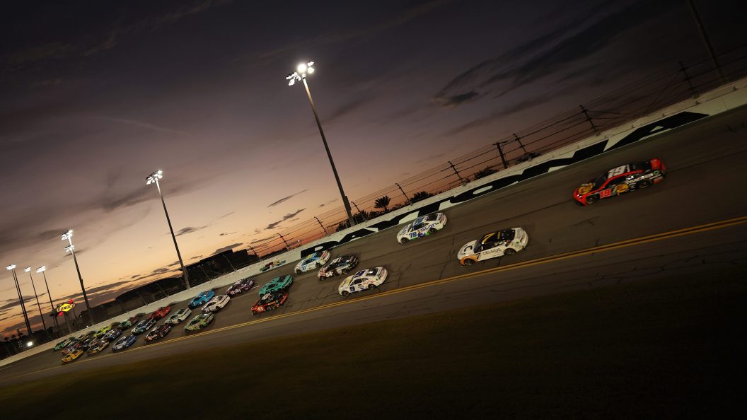 Summer Daytona race puts Cup field 'desperation' on display