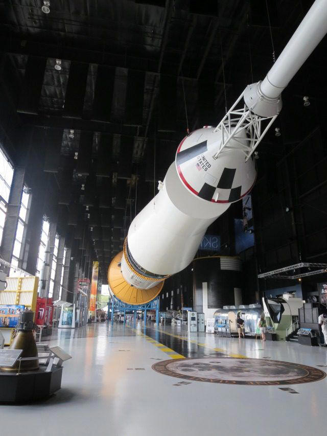 Comparison: Kennedy Space Center vs. the US Space & Rocket Center