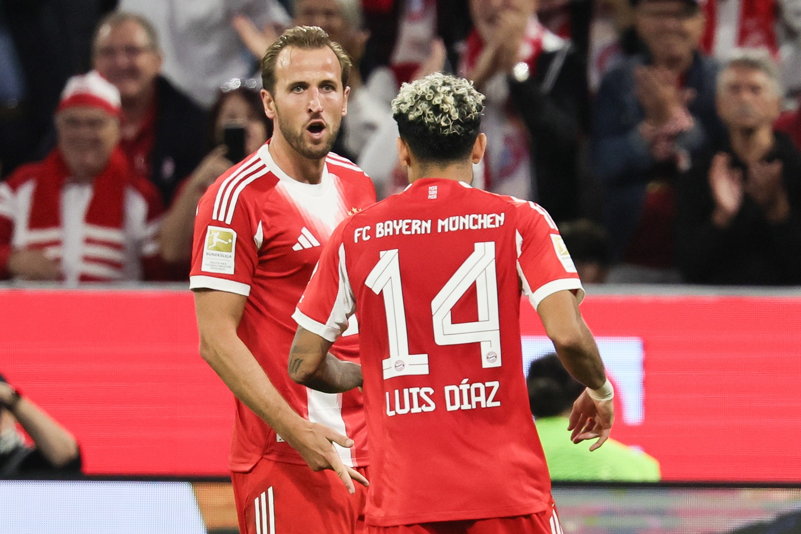6-0. El Bayern arrasa al Leipzig con triplete de Kane, doblete de Olise ...