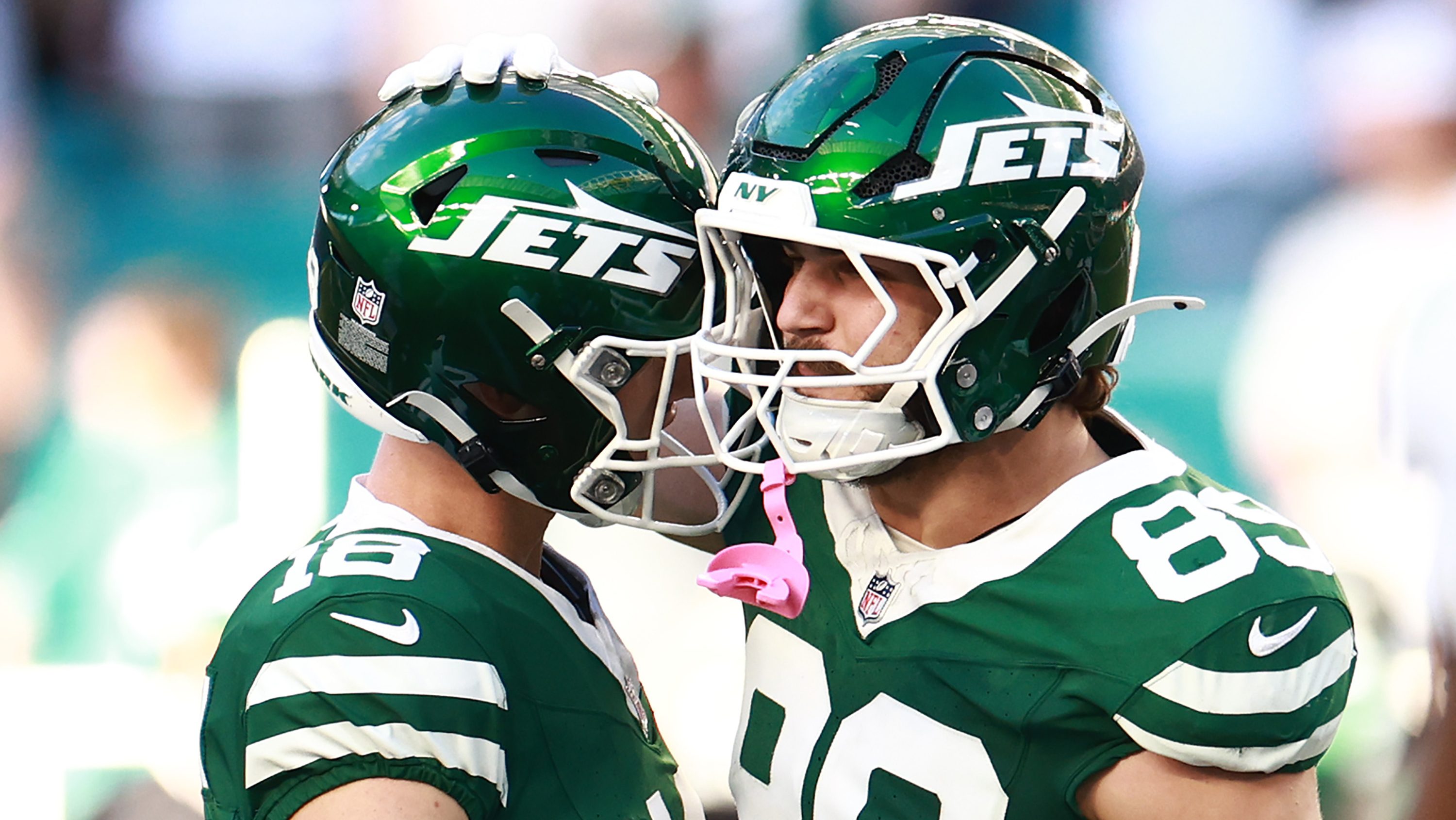 Insider Fires off Warning to Jets TE, Roster Spot in Jeopardy