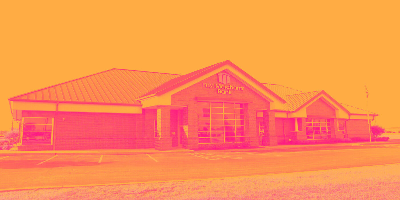 First Merchants, First Interstate BancSystem, FB Financial, Enterprise ...